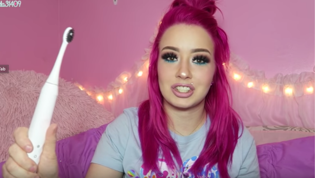 BURST Oral Care | BURST Sonic Toothbrush & BURST Subscription